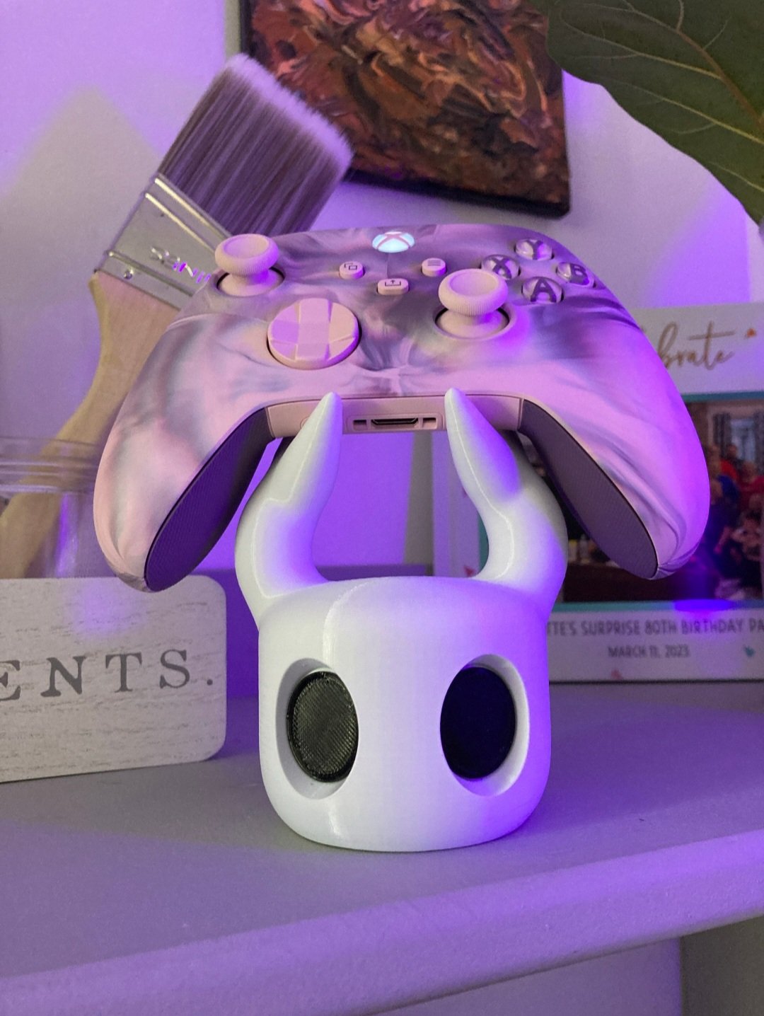 Hollow Knight Controller Stand for Xbox & Playstation – PolyParadise.in