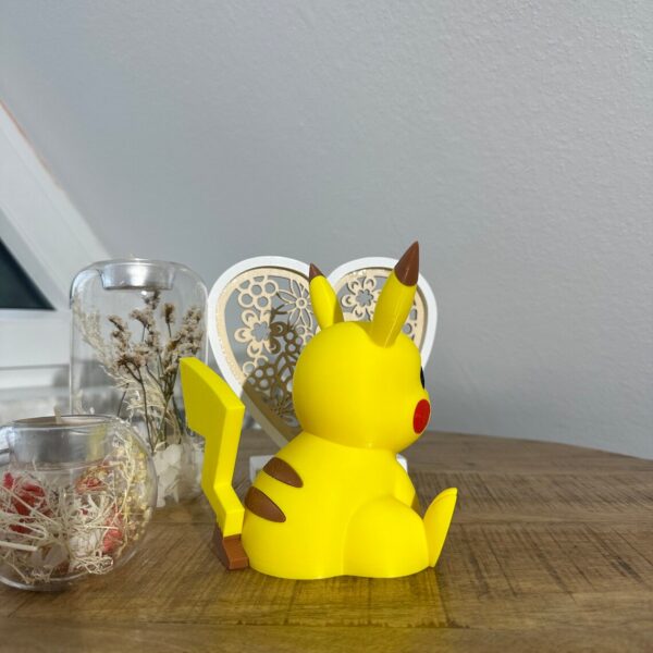Pikachu (5 inch) – PolyParadise.in