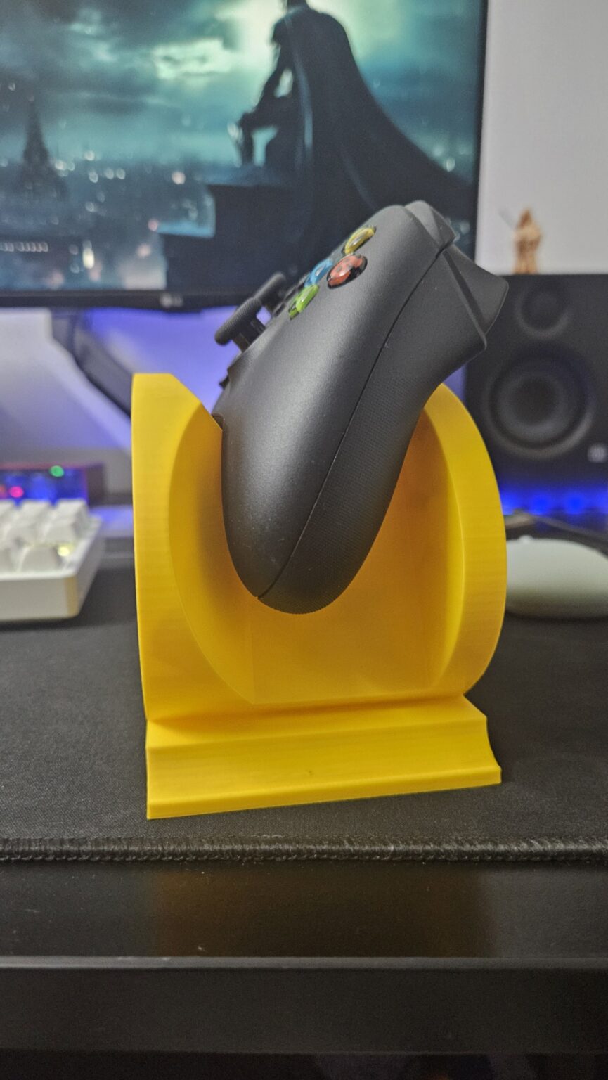 Batman Controller Stand for Xbox & Playstation – PolyParadise.in