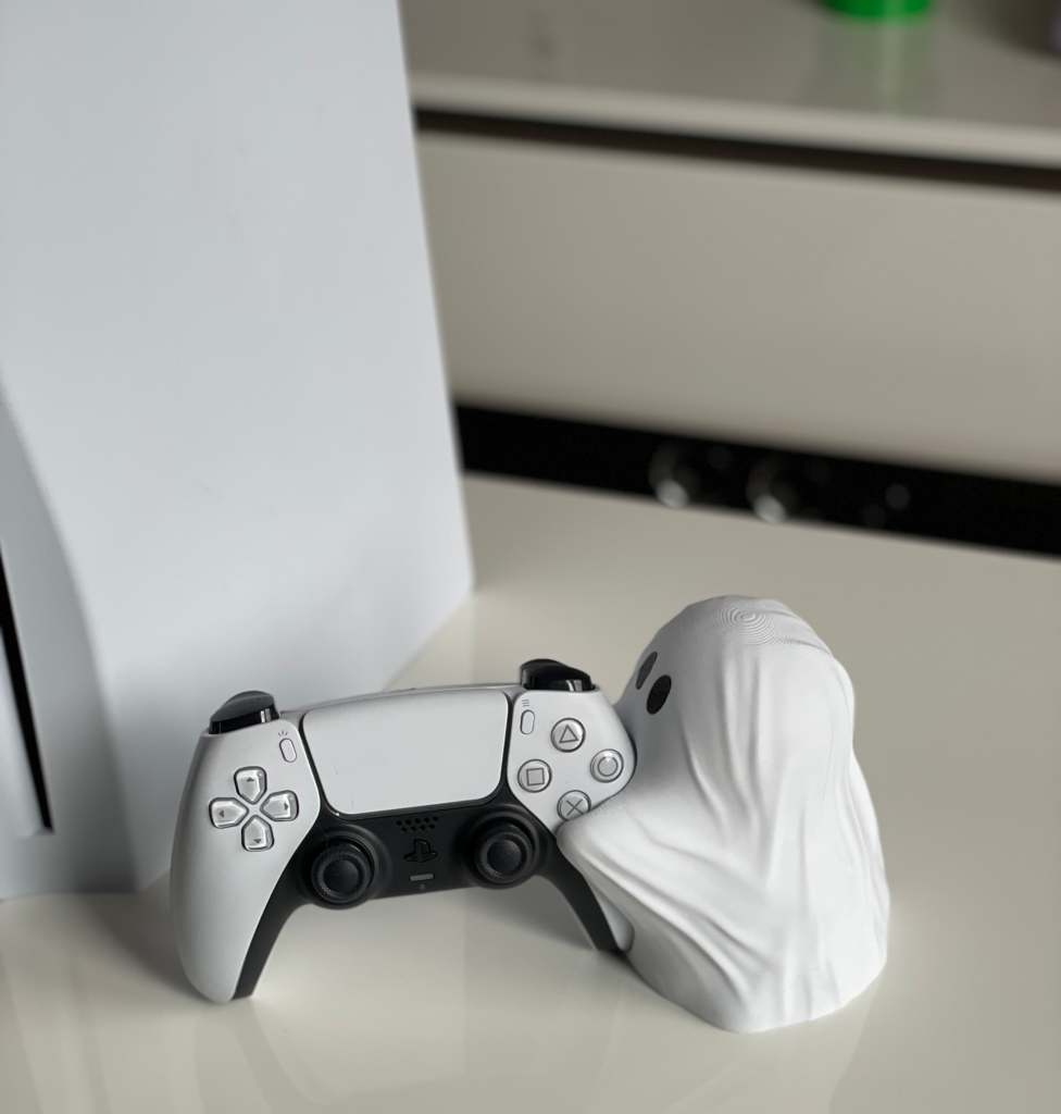 PS5 Controller Buddy – PolyParadise.in